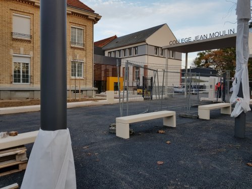 Collège Jean Moulin à Chartres